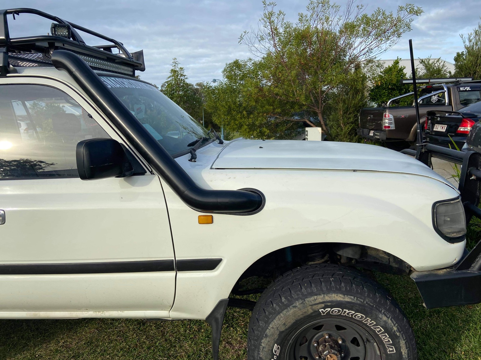 Sinister Stainless Snorkel to suit 80 Series Landcruiser Low Cut